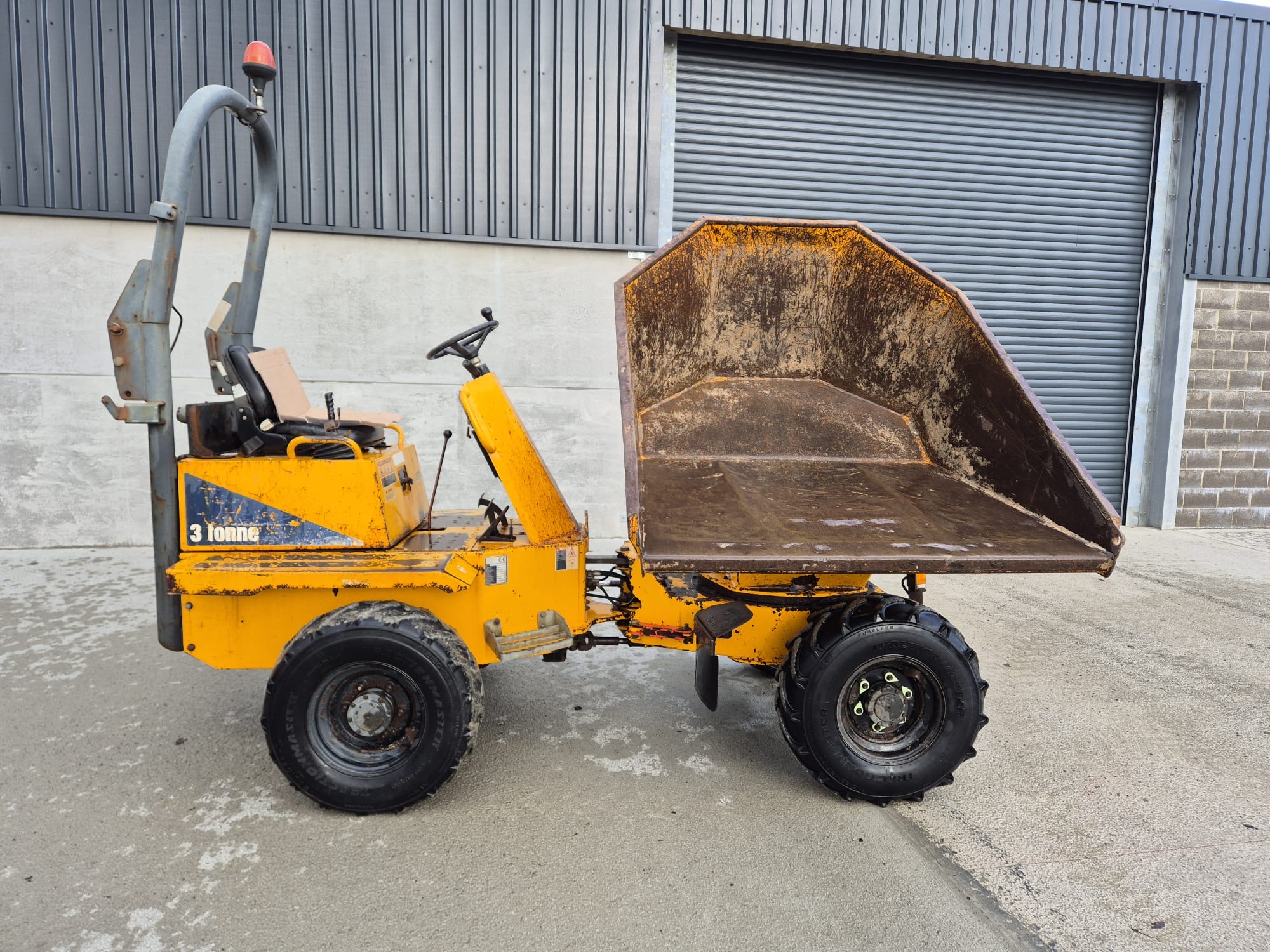 Thwaites 3 Ton Dumper - Arwel’s Agri Services